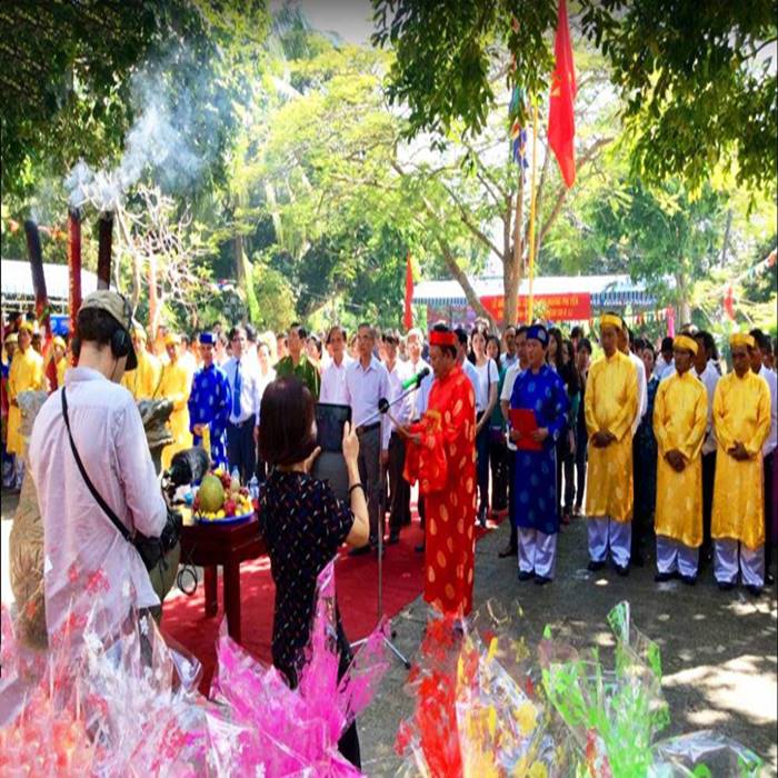 Bạn đang tìm địa chỉ cung cấp đồ cúng Lễ bà Phi Yến Côn Đảo?